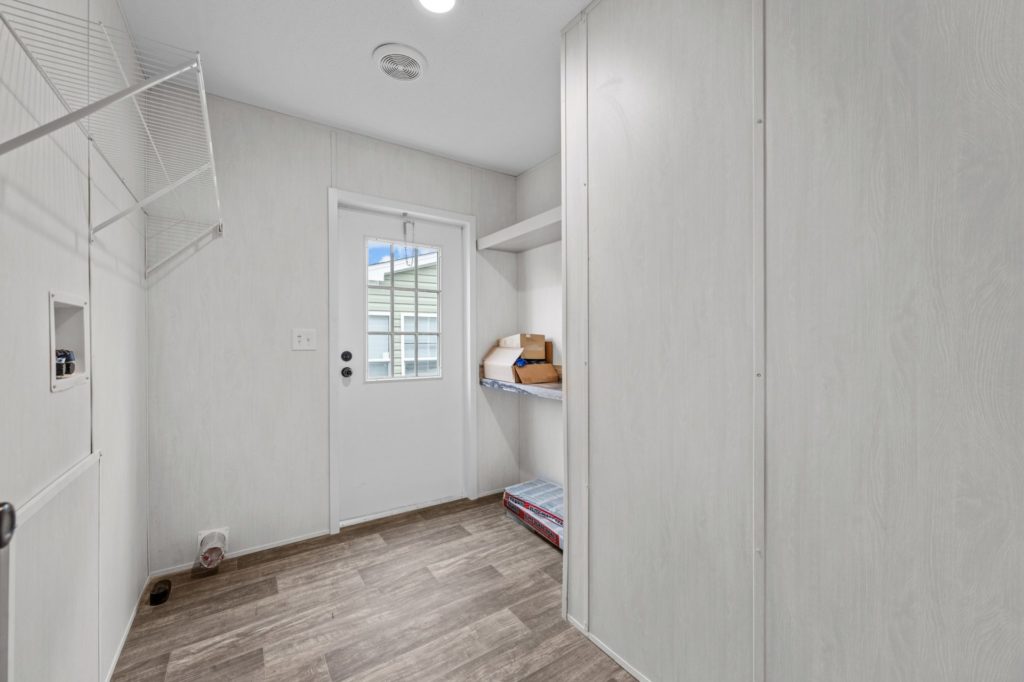 4 Bed/2 Bath Home in Ocala | Predator | Uncle Roy's Mobile Homes